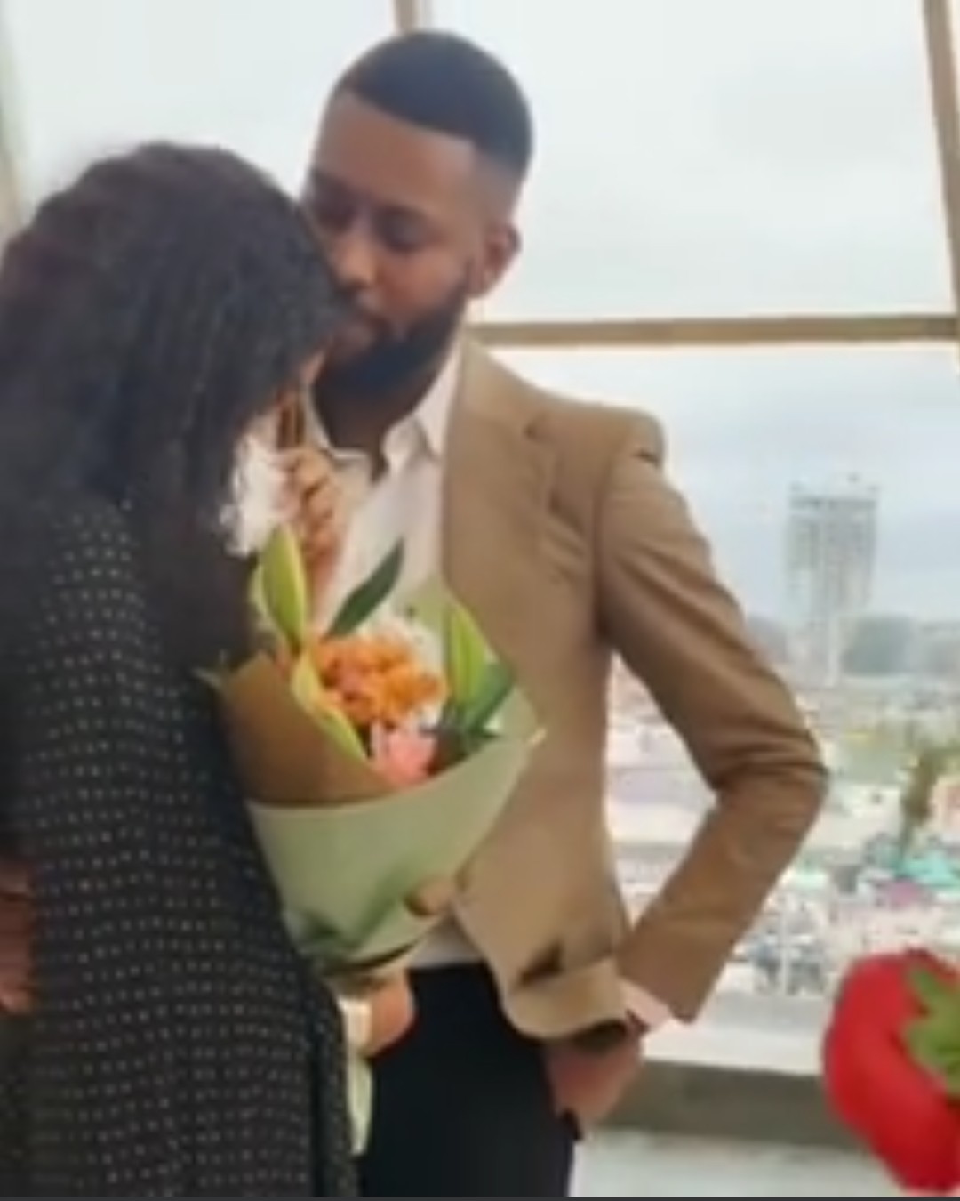 HOW LIMOBLAZE PROPOSED TO HIS BEST FRIEND, FAVOUR EMMA! - Church Gist
