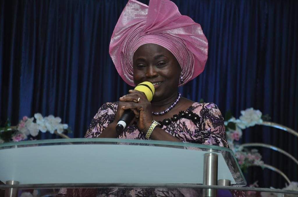 Bishop Francis Wale Oke (PFN President) was at Chapel of His Glory 33rd ...